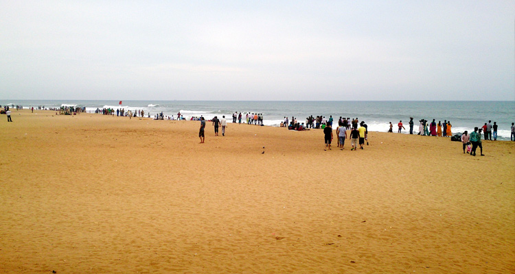 Calangute Beach Goa, India (Location, Activities, Night Life, Images ...