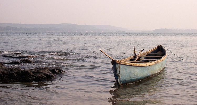 Chapora Beach Goa, India (Location, Activities, Night Life, Images ...