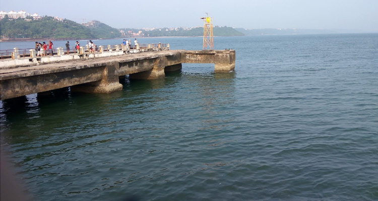 Dona Paula Beach Goa, India (Location, Activities, Night Life, Images ...