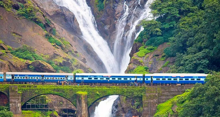 Dudhsagar Waterfall Goa, India (Timings, Location, Best Time to Visit ...