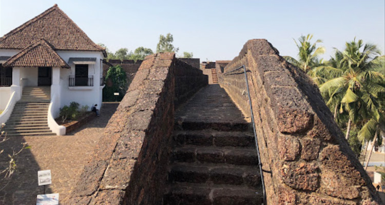 Reis Magos Fort Goa, India (Entry Fee, Timings, History, Built by ...