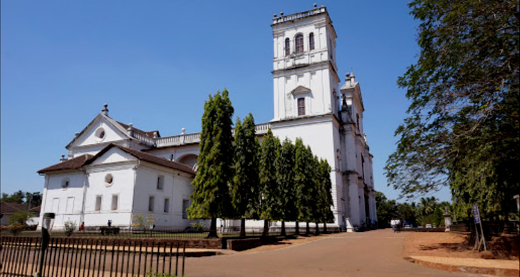 Se cathedral Goa, India (Timings, History, Built by, Location, Images ...