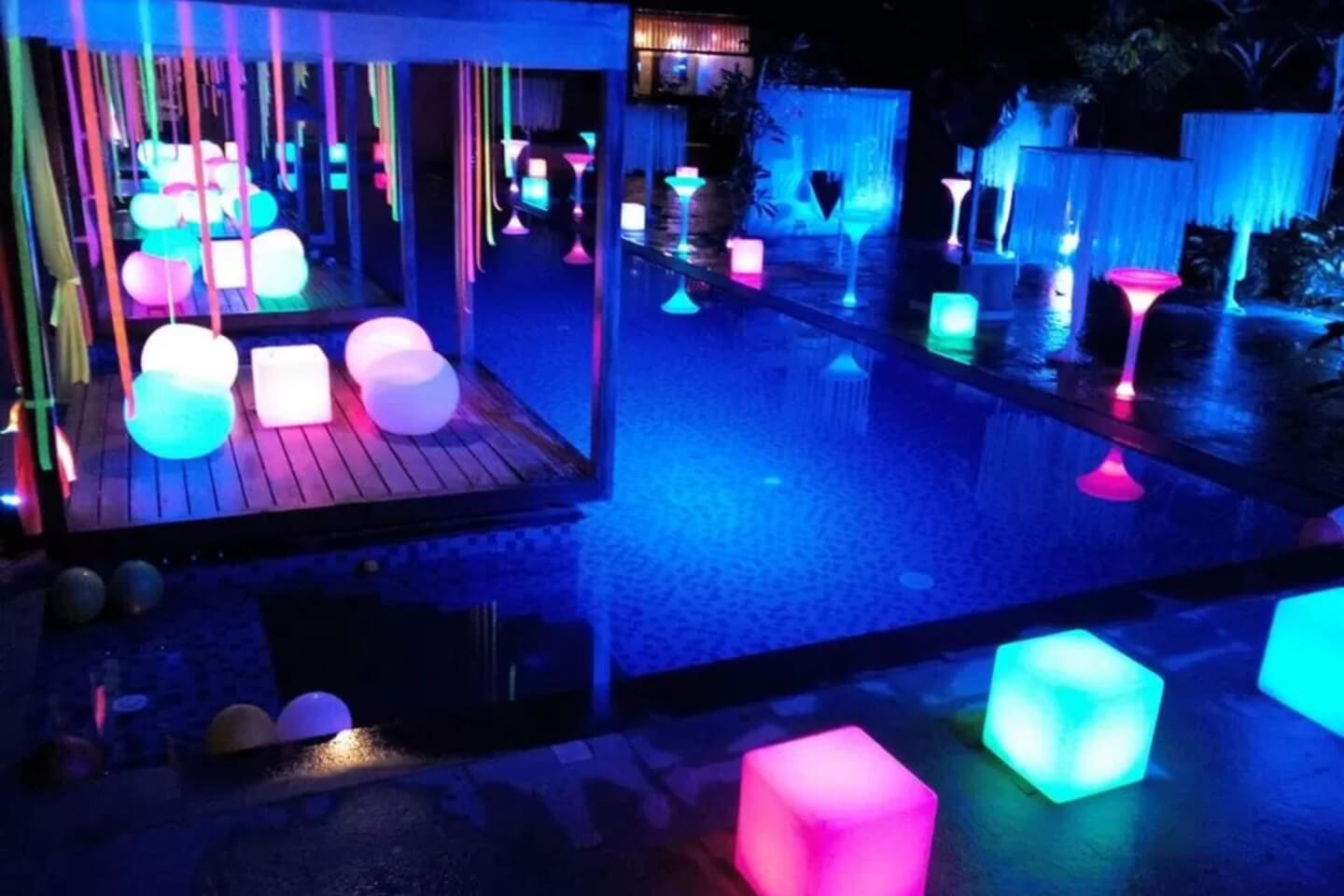 SinQ Night Club Goa, India (Location, Activities, Night Life, Images ...